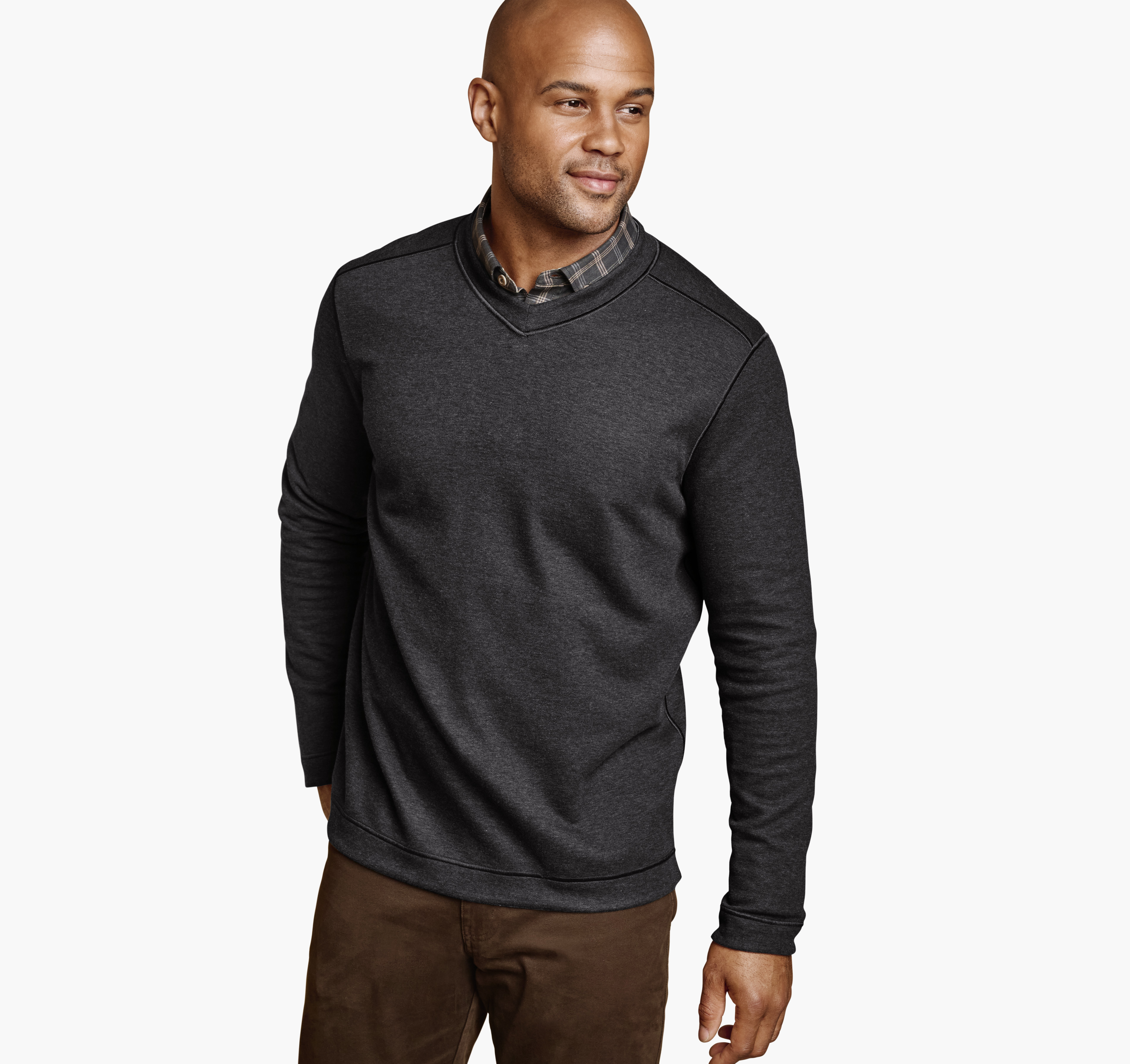 Men's Icon Reversible V-Neck Pullover in Charcoal/Brown | Johnston & Murphy